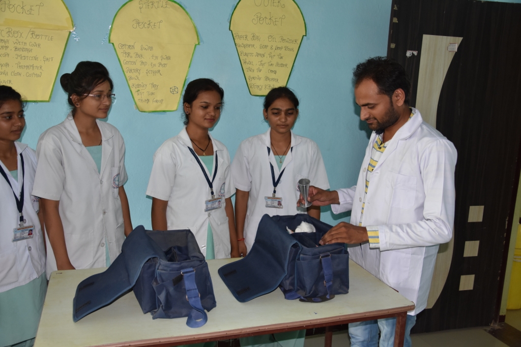 gallery-yogeshwar-college